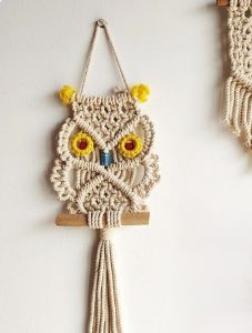 7 Macrame Owl Wall Hanging Free Patterns - Hello Lidy