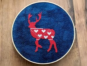 8 Deer Embroidery Free Patterns - Hello Lidy