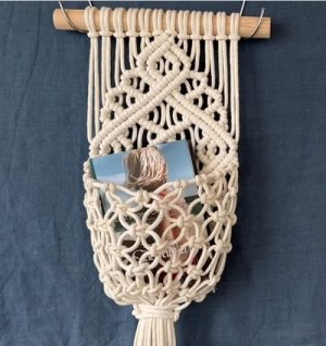 7 Macrame Wall Pocket Free Patterns - Hello Lidy