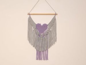 9 Macrame Heart Shaped Wall Hanging Free Patterns - Hello Lidy