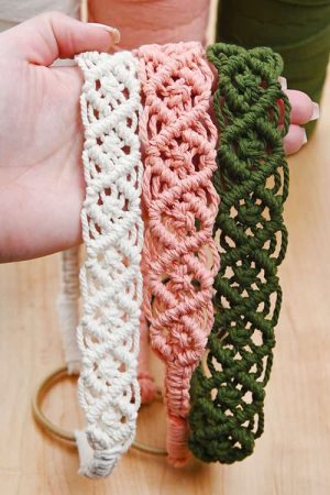 8 Macrame Hair Accessories Free Patterns - Hello Lidy