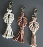 18 Macrame Keychain Free Patterns - Hello Lidy