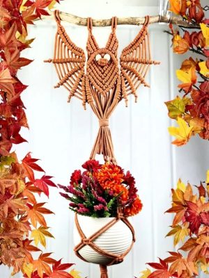 7 Macrame Bat Wall Hanging Free Patterns - Hello Lidy