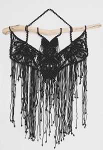 7 Macrame Bat Wall Hanging Free Patterns - Hello Lidy