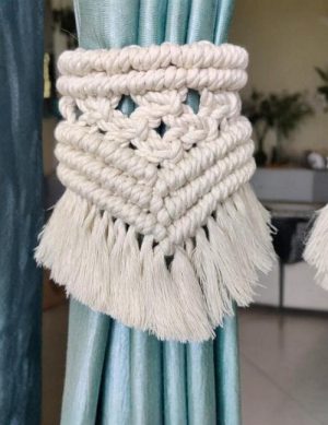 13 Macrame Curtain Tie-Back Free Patterns - Hello Lidy