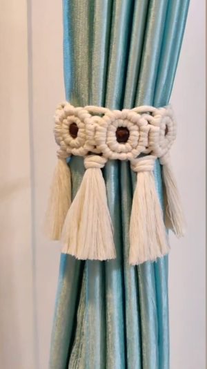 13 Macrame Curtain Tie-Back Free Patterns - Hello Lidy