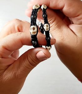 9 Macrame Halloween Jewelry Free Patterns - Hello Lidy