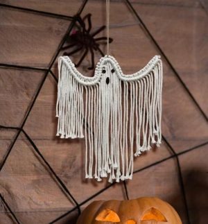 9 Macrame Halloween Wall Hanging Free Patterns - Hello Lidy