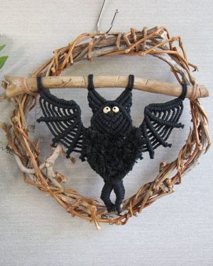 9 Macrame Halloween Wall Hanging Free Patterns - Hello Lidy