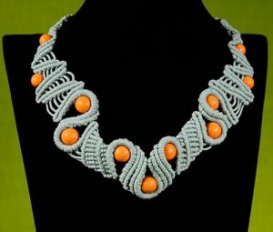 11 Macrame Necklace Free Patterns - Hello Lidy