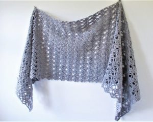 11 Oversized Crochet Shawl Free Patterns - Hello Lidy