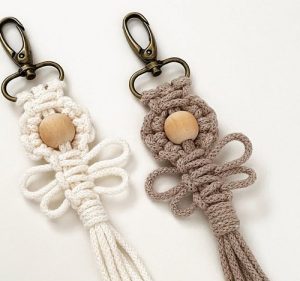 11 Macrame Keychain Free Patterns for Beginners - Hello Lidy