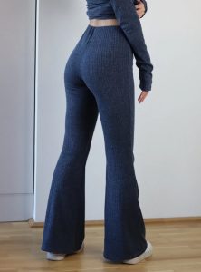 8 Winter Bell Bottom Pants Free Sewing Patterns - Hello Lidy