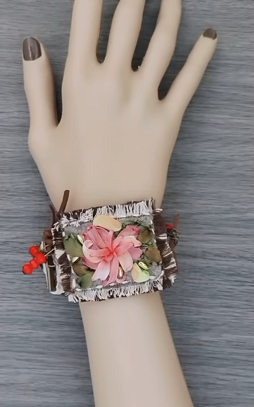 Embroidered Bracelet Free Patterns - Hello Lidy