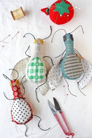 8 Insects Free Sewing Patterns - Hello Lidy