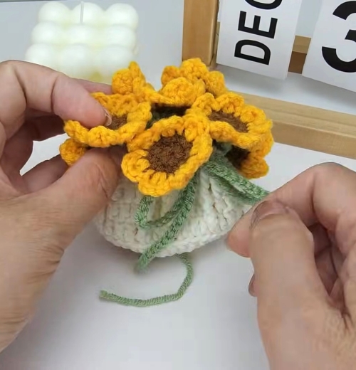 Crochet Flower Bouquet Bag Free Patterns - Hello Lidy
